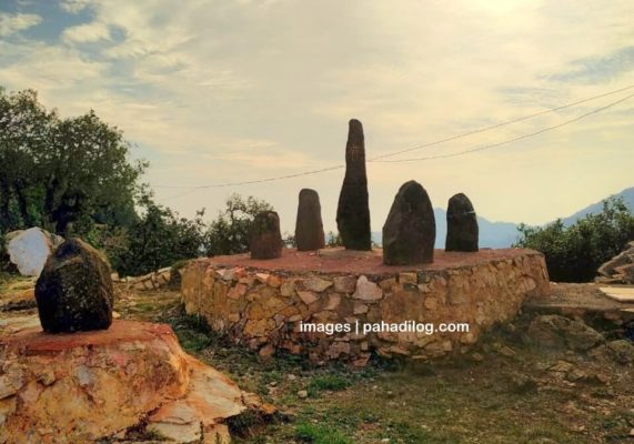 Pandu Kholi Caves - Way to Heaven at Pandukholi (Pahadi Log)